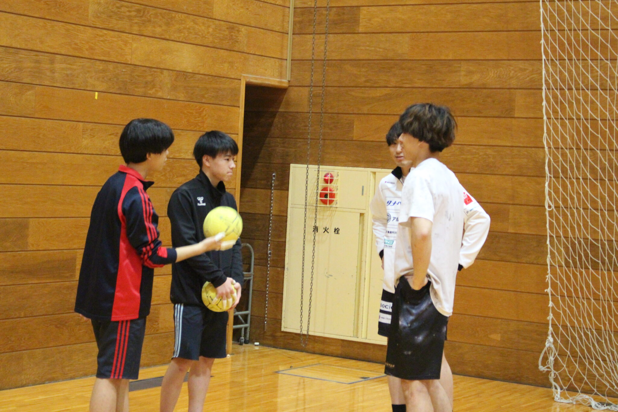 ハンドボール「富山ドリームス」が来校！ ｜ 仙台城南高等学校